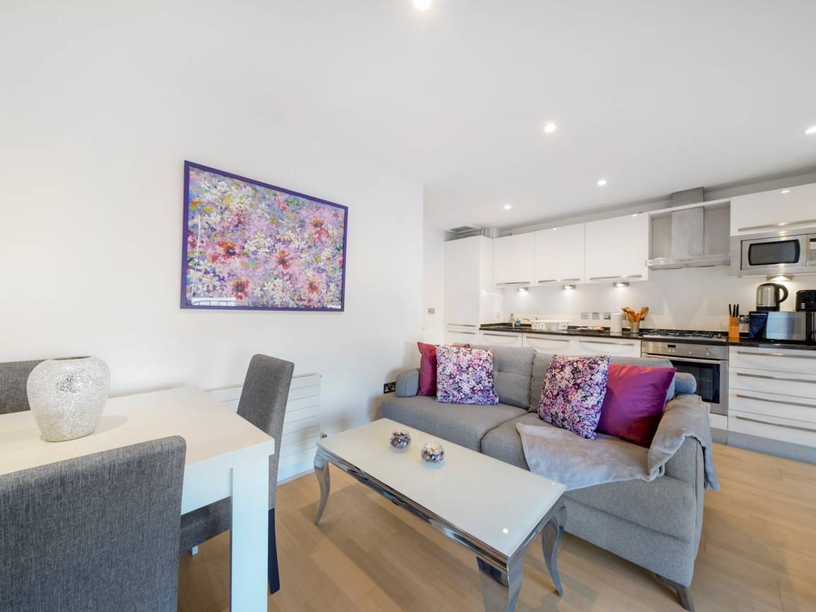 37 M² Apartment ∙ 1 Bedroom ∙ 4 Guests - London, UK