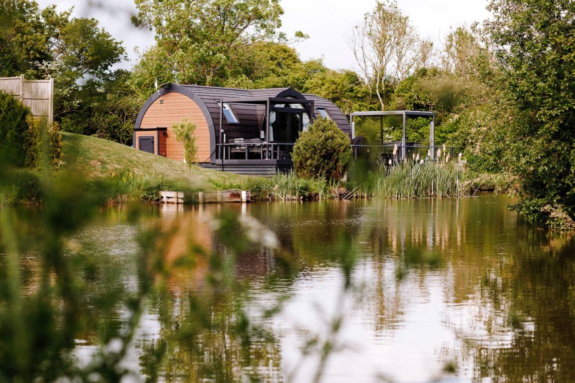 Camping ∙ 2 Bedrooms ∙ 4 Guests - Bognor Regis