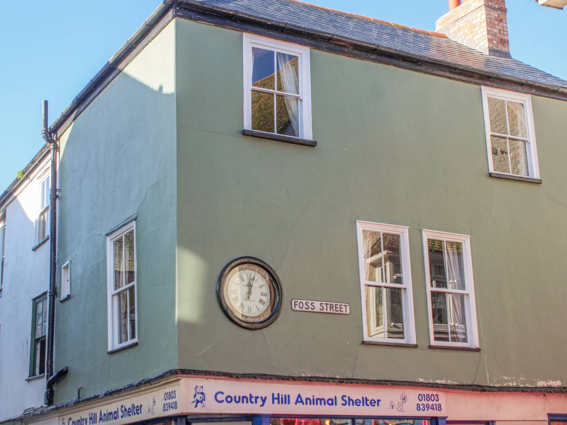 Cottage ∙ 3 Bedrooms ∙ 6 Guests - Dartmouth
