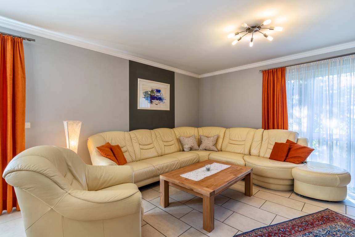 150 M² Apartment ∙ 3 Bedrooms ∙ 6 Guests - Gengenbach