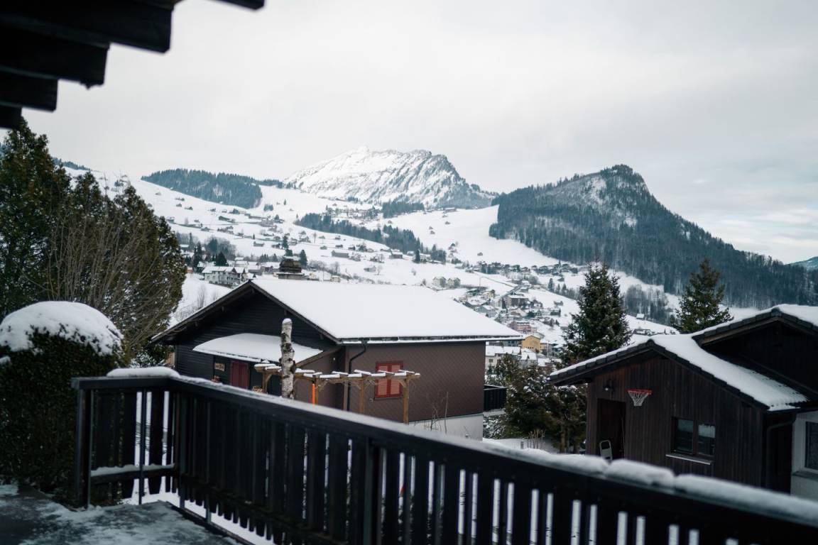 65 M² Appartement ∙ 2 Chambres ∙ 4 Personnes - Amden