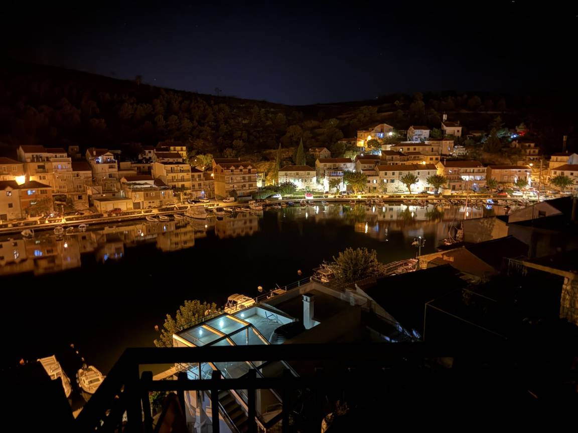 60 M² Ferienwohnung ∙ 2 Schlafzimmer ∙ 4 Gäste - Šibenik