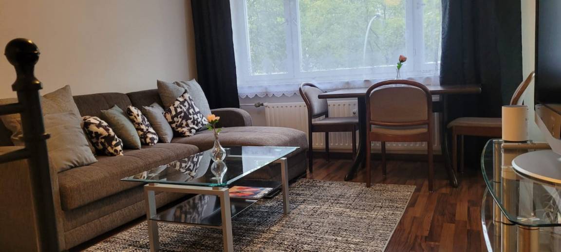57 M² Apartment ∙ 2 Bedrooms ∙ 2 Guests - Berlin Tegel Airport (TXL)