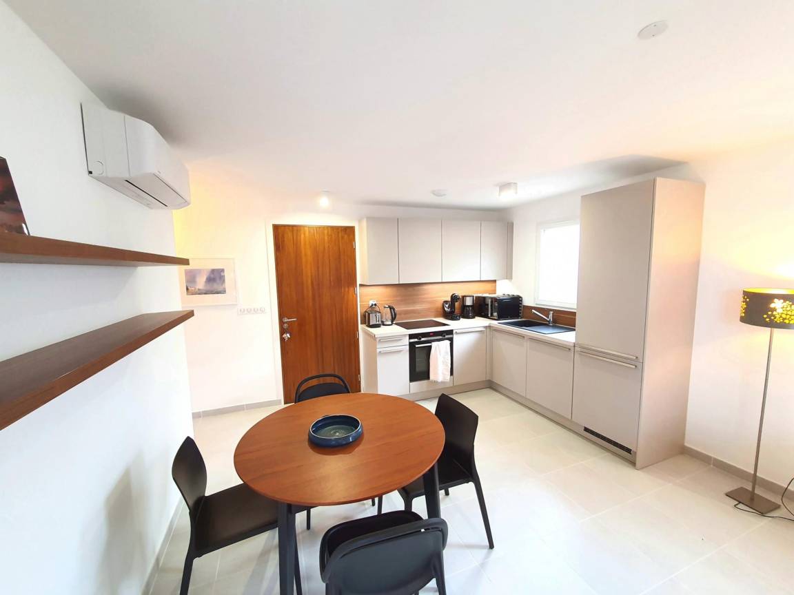 65 M² Appartement ∙ 2 Chambres ∙ 4 Personnes - Plage Farinole