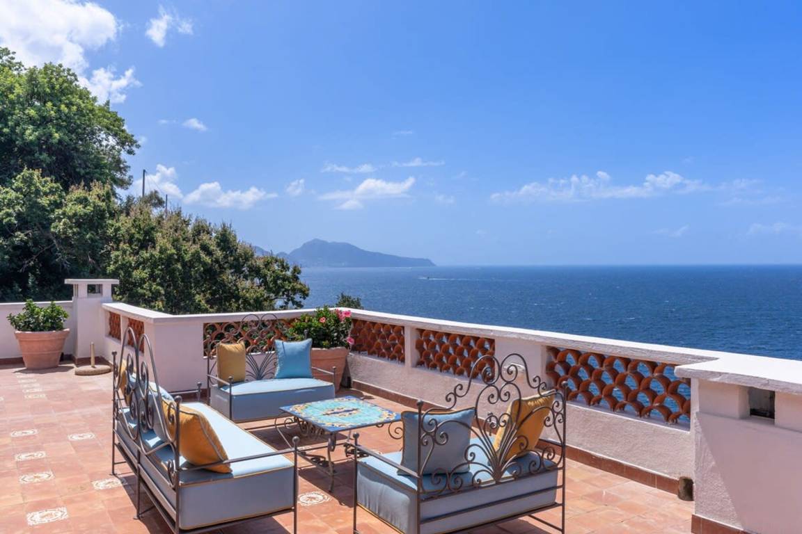 Villa ∙ 6 Schlafzimmer ∙ 16 Gäste - Massa Lubrense