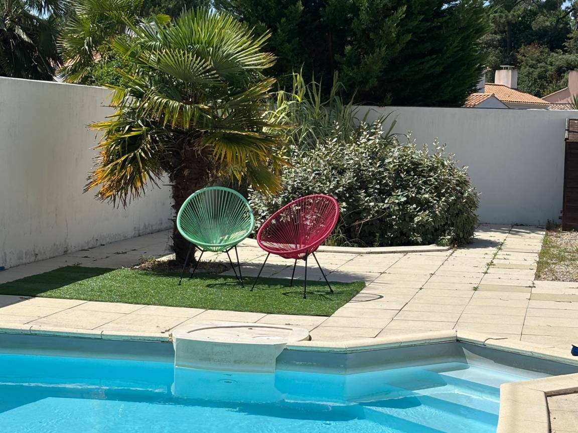 104 M² Maison De Vacances ∙ 4 Chambres ∙ 8 Personnes - Challans