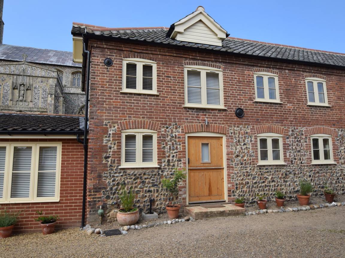 Cottage ∙ 2 Bedrooms ∙ 4 Guests - Wroxham