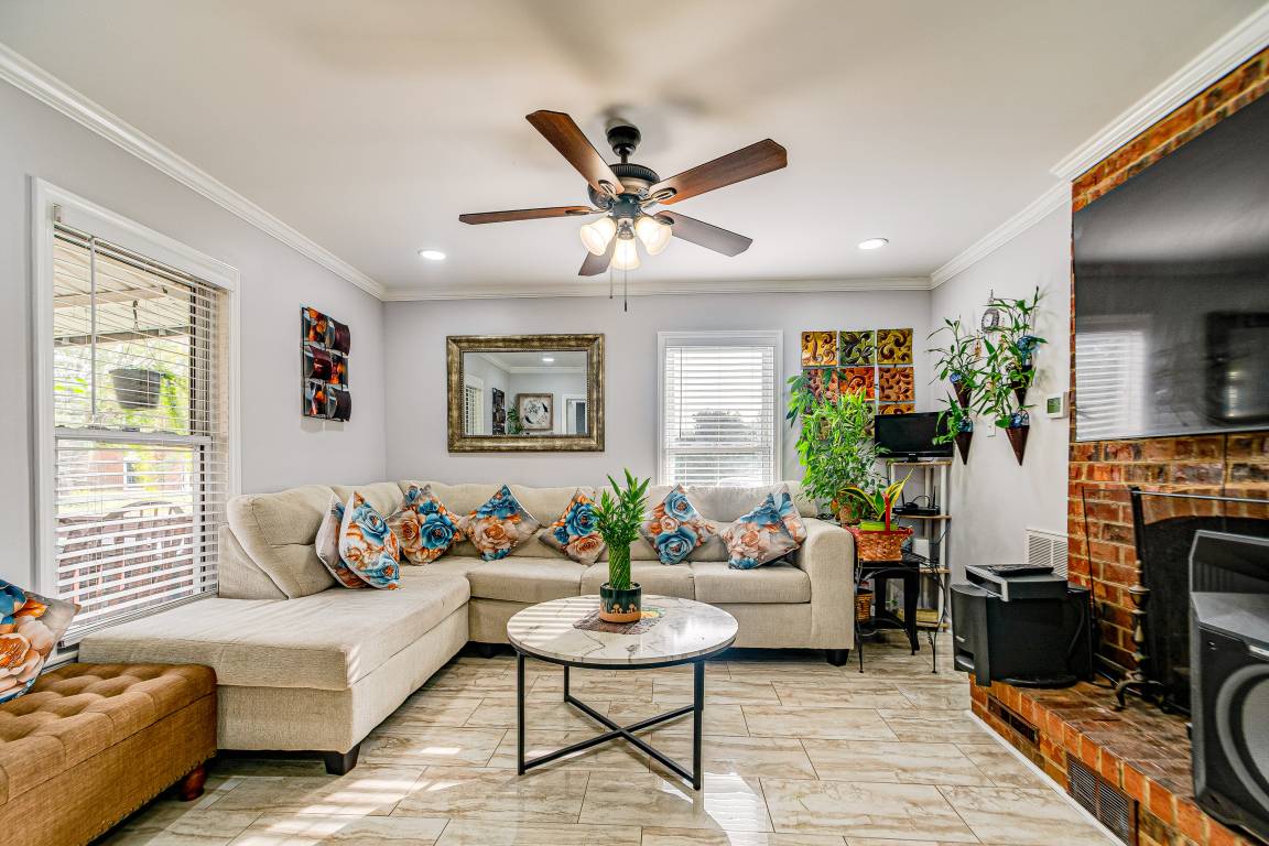 120 M² House ∙ 3 Bedrooms ∙ 8 Guests - Burlington, NC