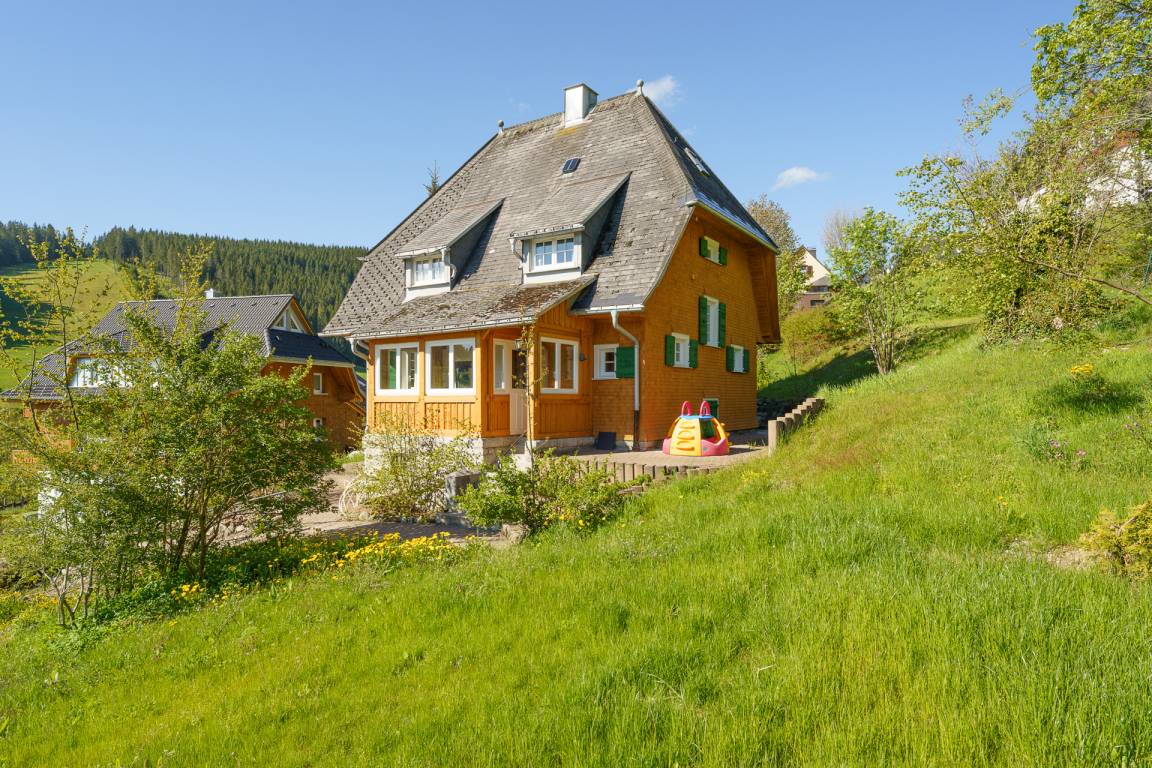 120 M² Ferienhaus ∙ 4 Schlafzimmer ∙ 6 Gäste - Schluchsee