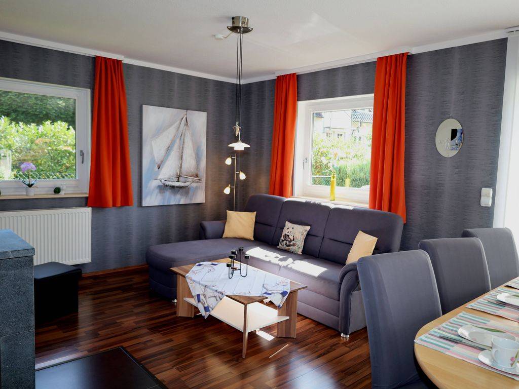 88 M² Ferienhaus ∙ 4 Schlafzimmer ∙ 6 Gäste - Binz