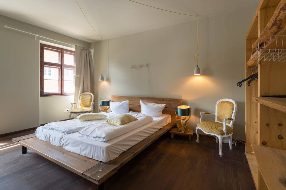 120 M² Apartment ∙ 1 Bedroom ∙ 4 Guests - Potsdam