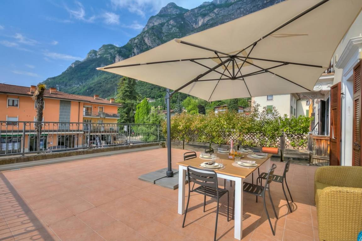 107 M² Appartement ∙ 2 Chambres ∙ 6 Personnes - Riva del Garda