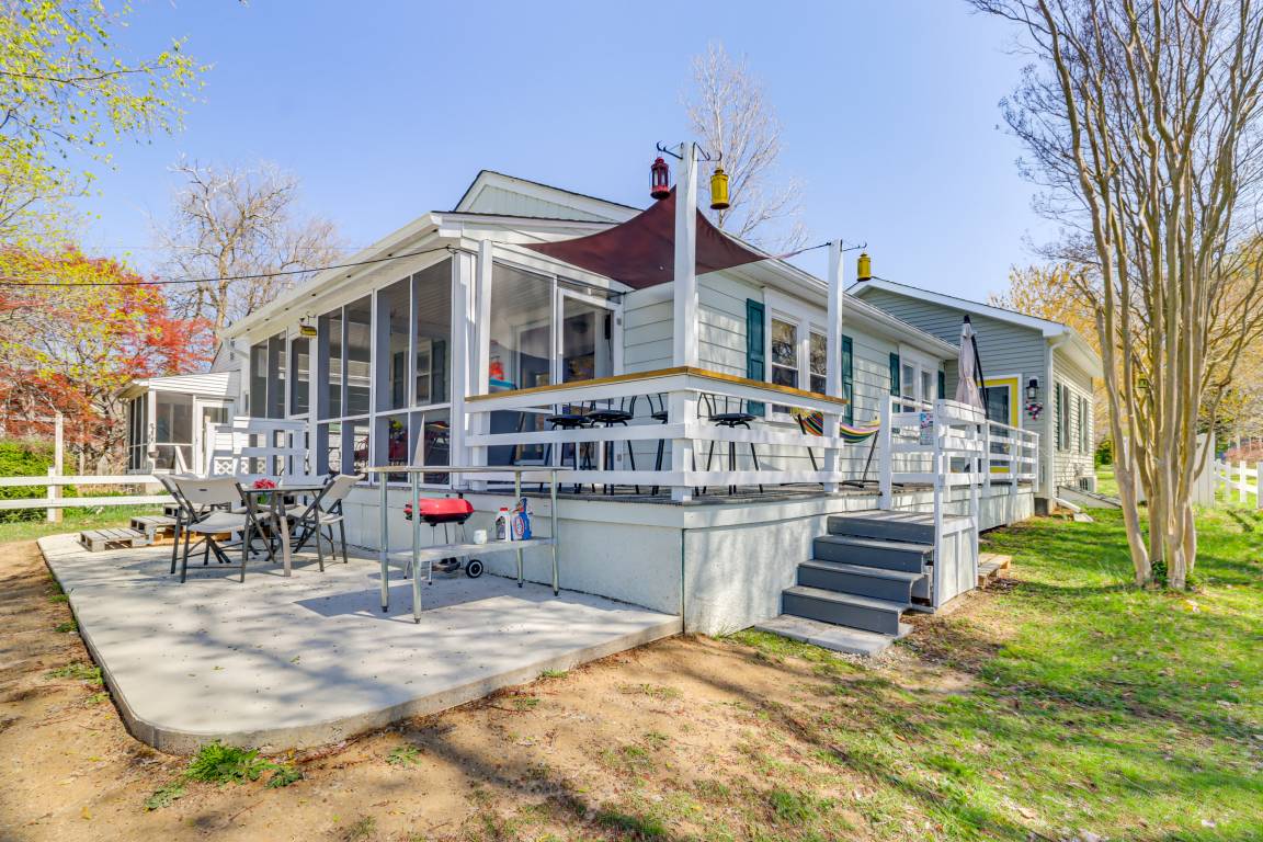 111 M² House ∙ 3 Bedrooms ∙ 8 Guests - Caledon State Park, King George