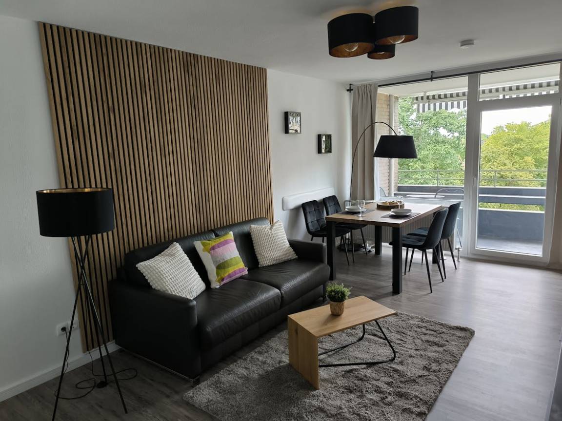 44 M² Ferienwohnung ∙ 1 Schlafzimmer ∙ 2 Gäste - Willich