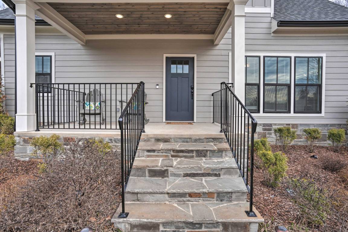 145 M² House ∙ 4 Bedrooms ∙ 8 Guests - Chattanooga, TN