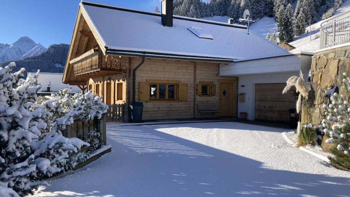 150 M² Ferienhaus ∙ 5 Schlafzimmer ∙ 10 Gäste - Tux