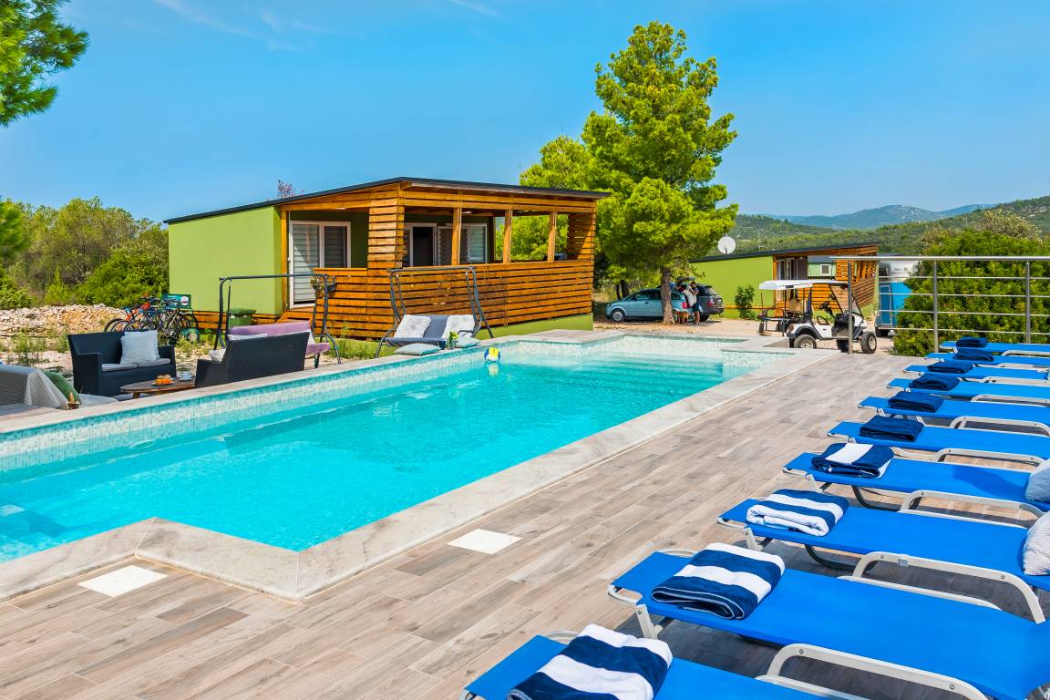 Apartment ∙ 2 Bedrooms ∙ 4 Guests - Tisno