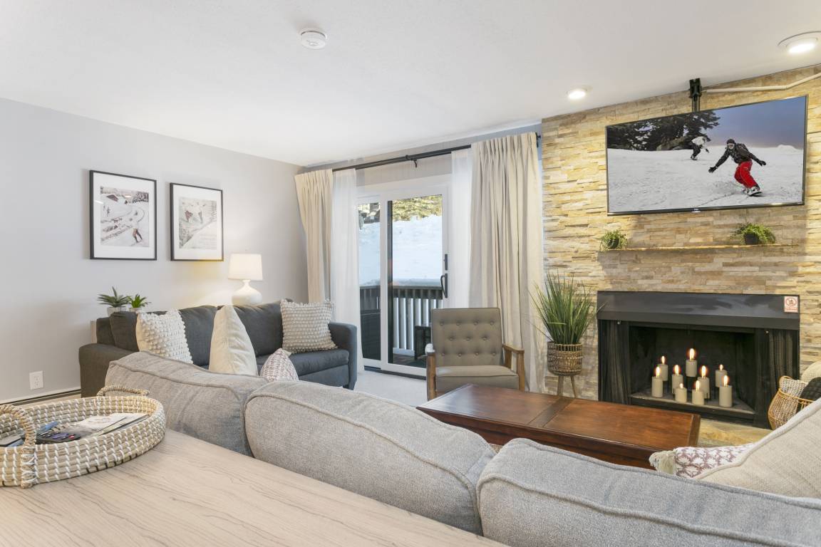 Condo ∙ 2 Bedrooms ∙ 4 Guests - Vail, CO