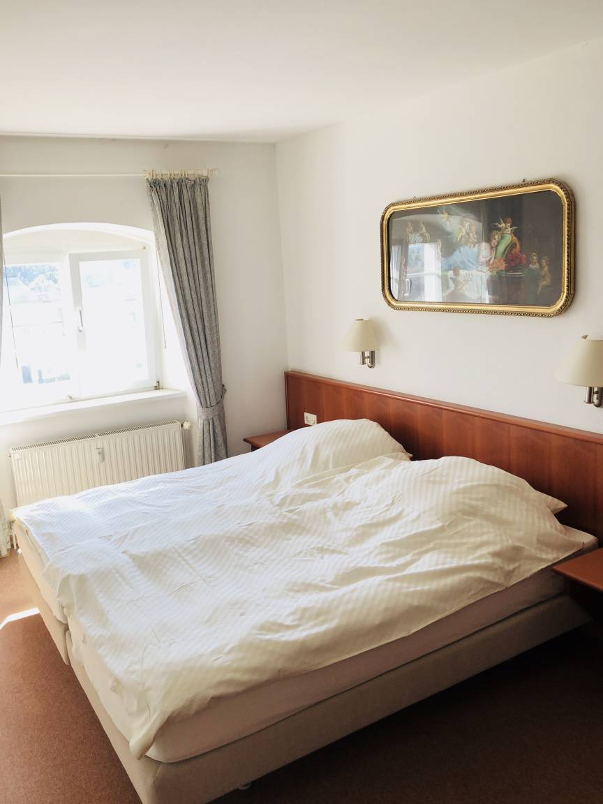 55 M² Ferienwohnung ∙ 1 Schlafzimmer ∙ 2 Gäste - Marktredwitz