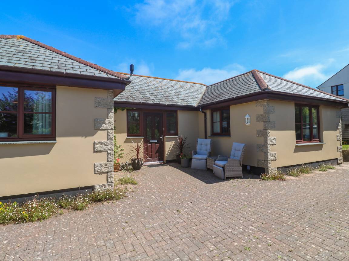 Cottage ∙ 2 Bedrooms ∙ 4 Guests - Portreath