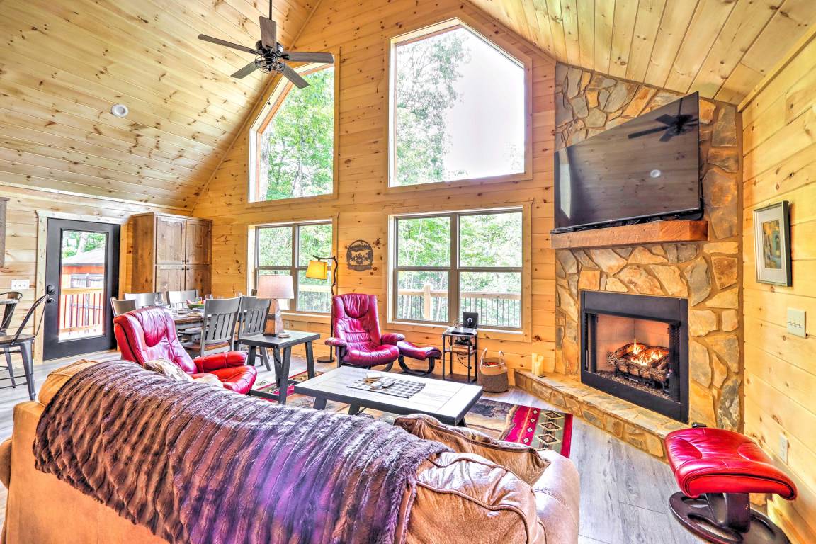 143 M² Ferienhaus ∙ 2 Schlafzimmer ∙ 6 Gäste - North Carolina