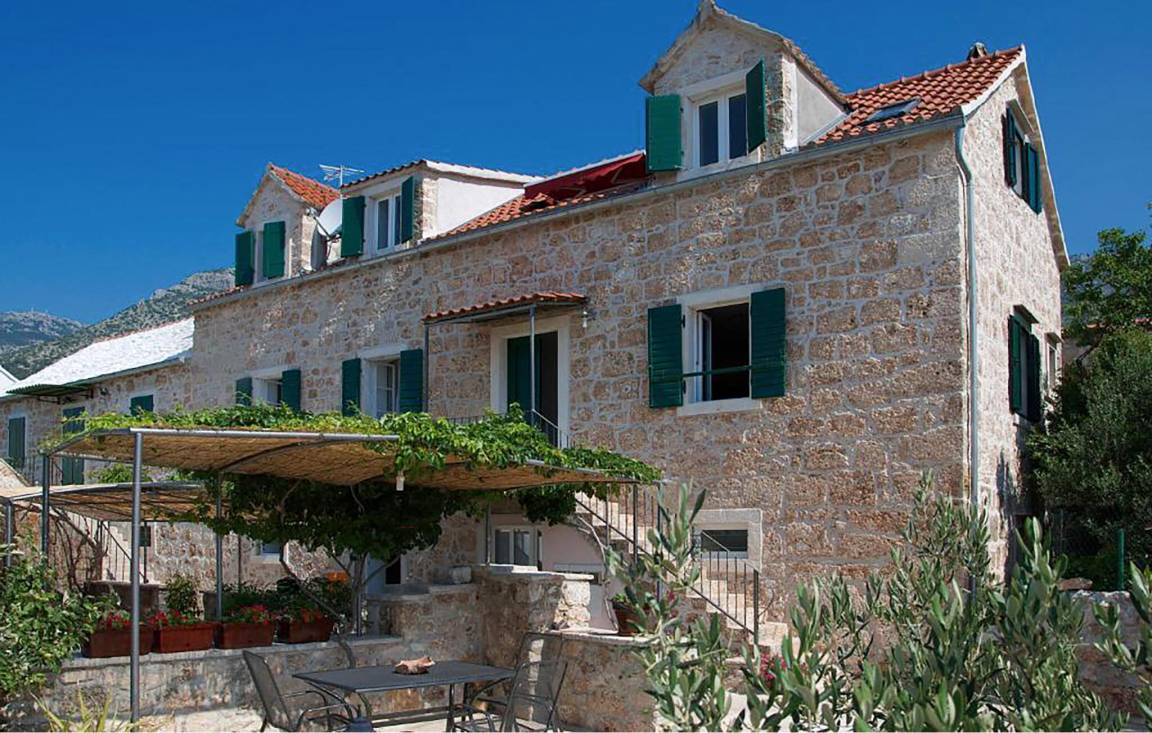 55 M² Apartment ∙ 1 Bedroom ∙ 2 Guests - Stari Grad