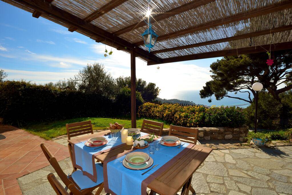 80 M² Casa Rural ∙ 2 Habitaciones ∙ 5 Huéspedes - Imperia