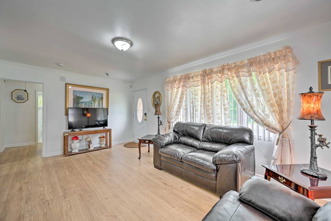 195 M² House ∙ 2 Bedrooms ∙ 4 Guests - Greensboro, NC