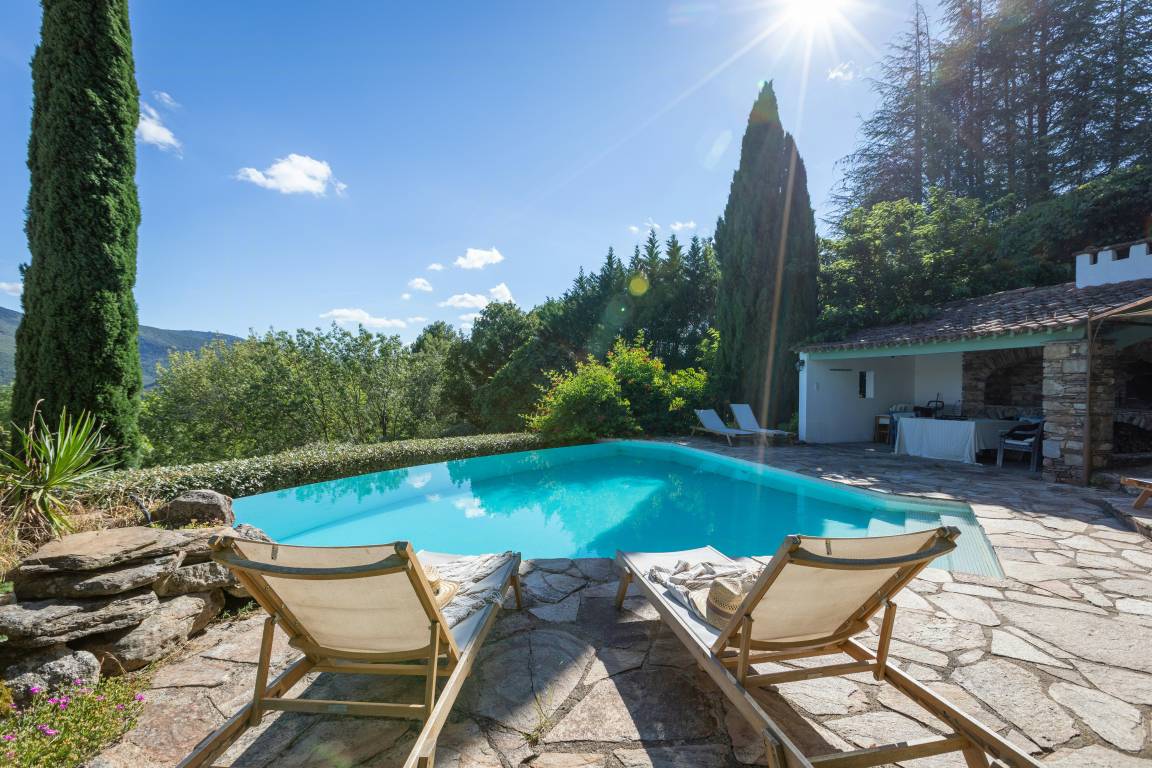 280 M² House ∙ 4 Bedrooms ∙ 8 Guests - Roquebrun