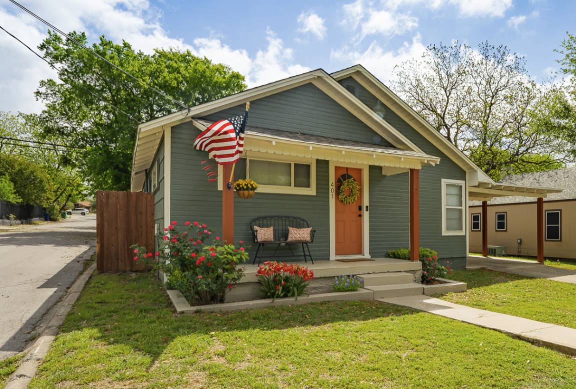 102 M² House ∙ 2 Bedrooms ∙ 5 Guests - Decatur, TX