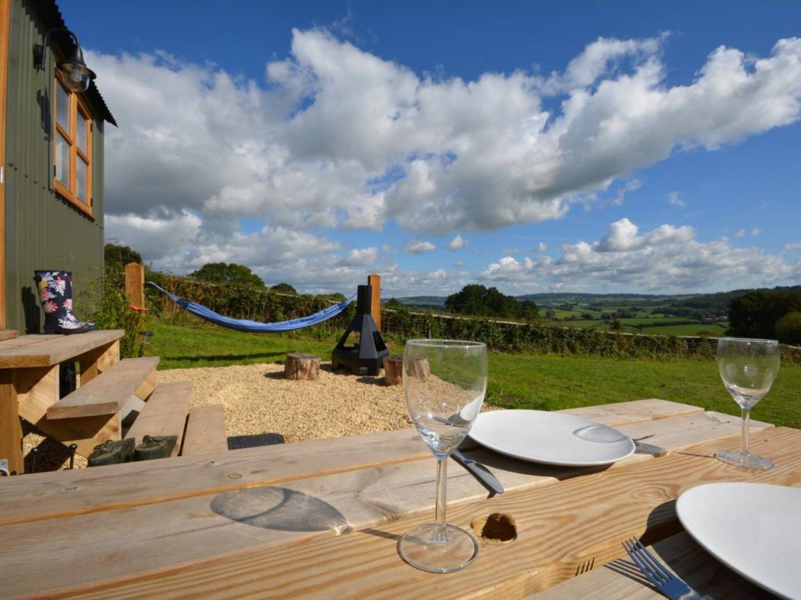 Cottage ∙ 1 Bedroom ∙ 2 Guests - Newport