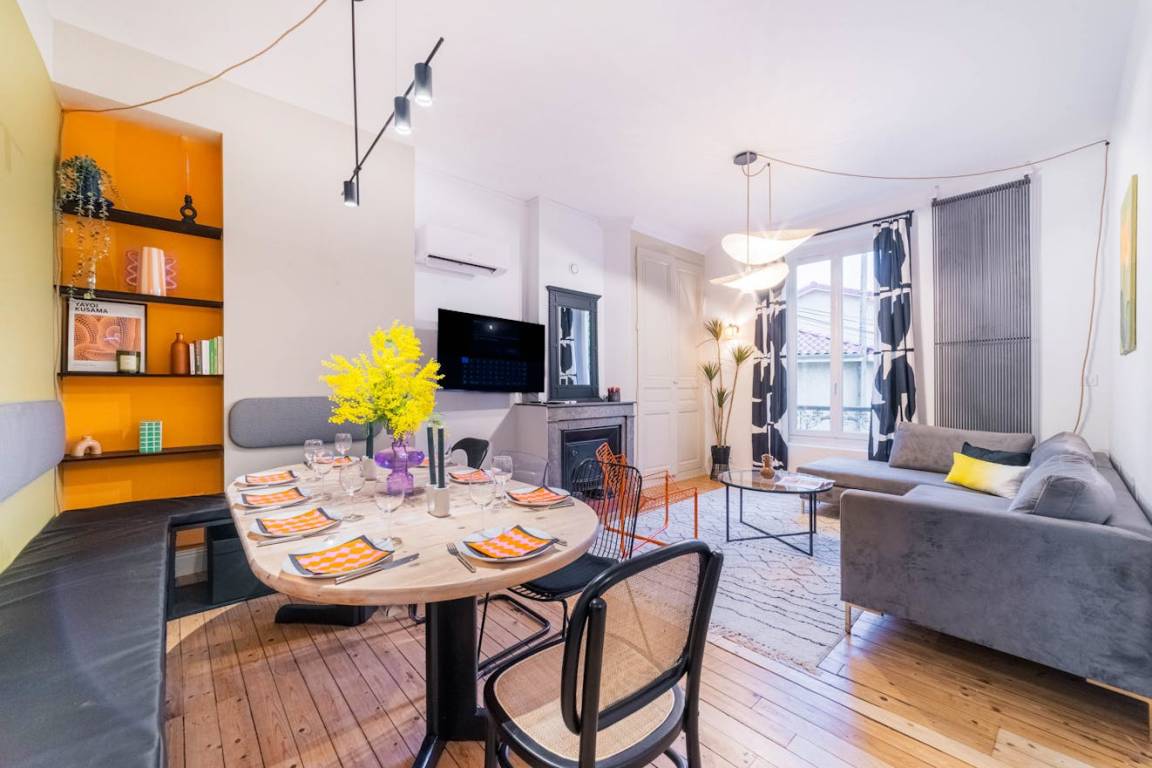 290 M² Chambre Privée ∙ 1 Chambre ∙ 1 Personne - Écully