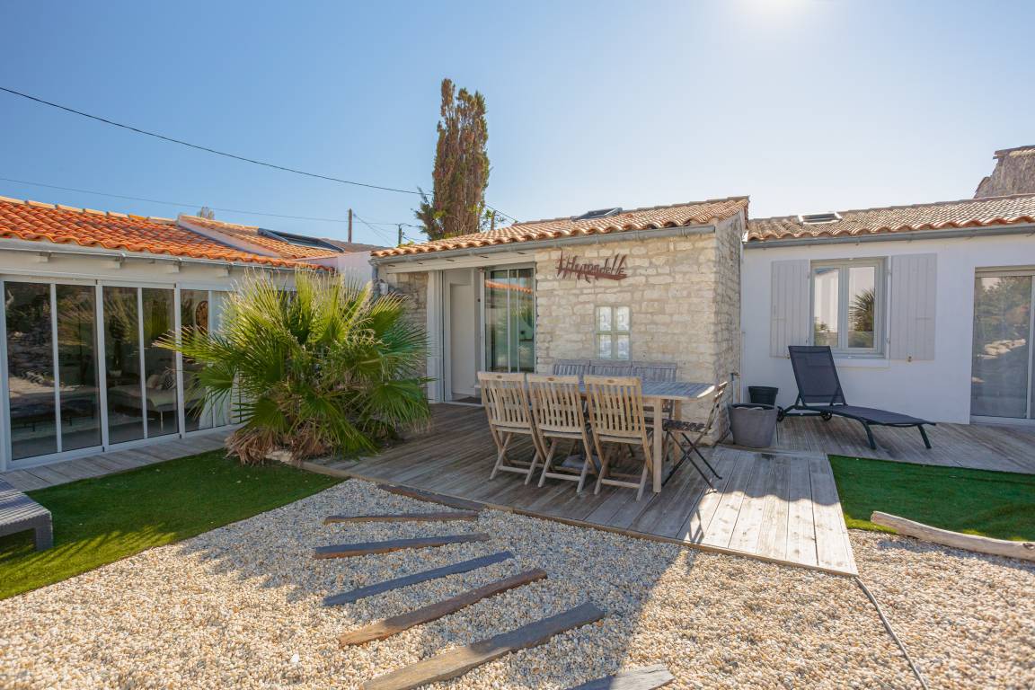 117 M² Maison De Vacances ∙ 4 Chambres ∙ 8 Personnes - La Brée-les-Bains