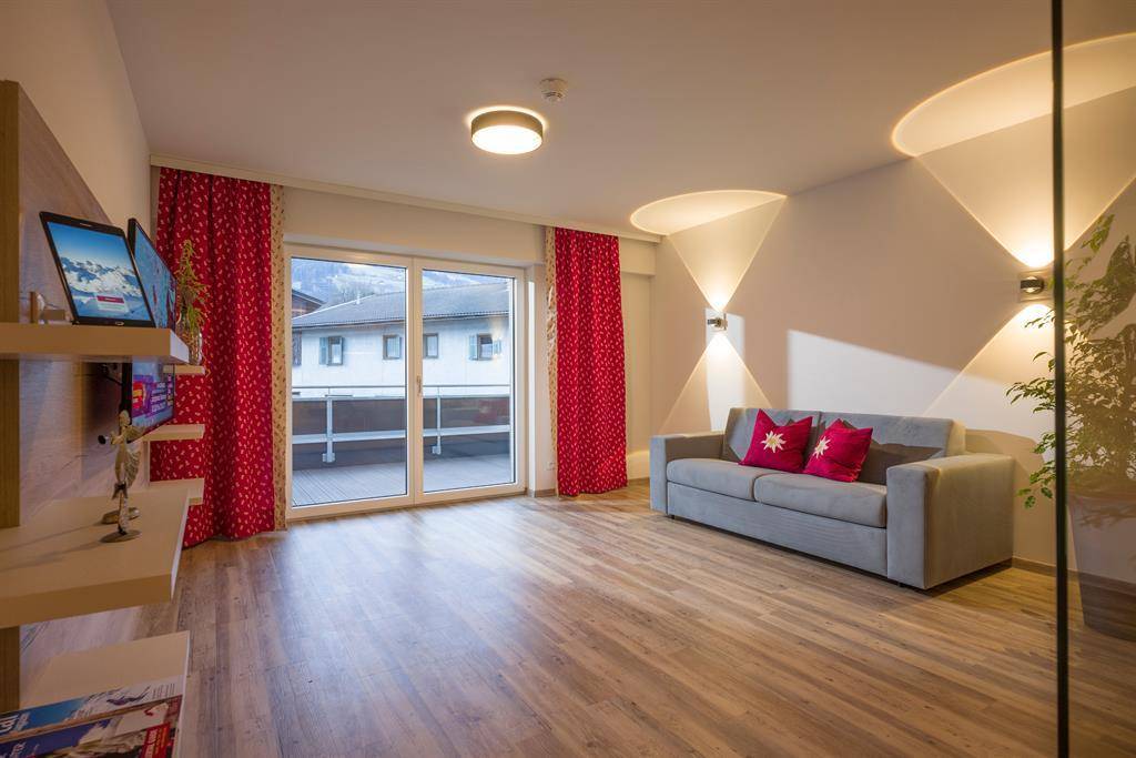 85 M² Apartment ∙ 1 Bedroom ∙ 4 Guests - Uderns
