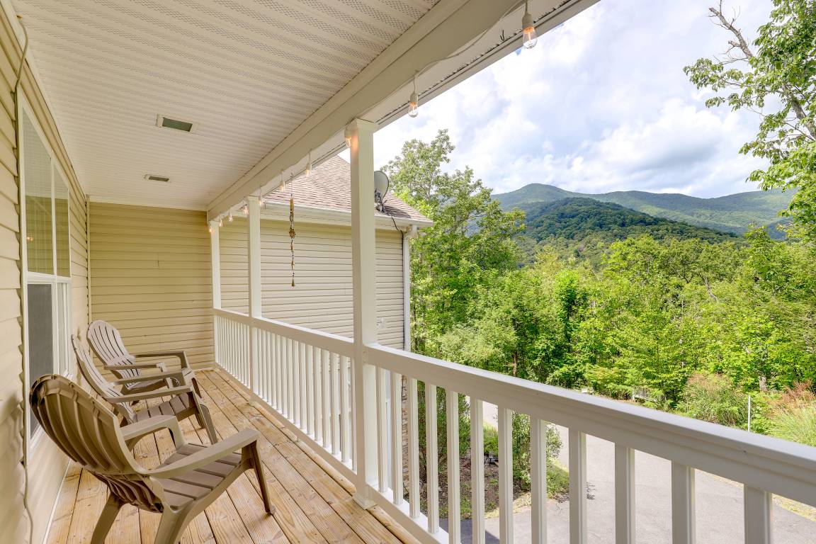176 M² House ∙ 3 Bedrooms ∙ 7 Guests - Black Mountain, NC