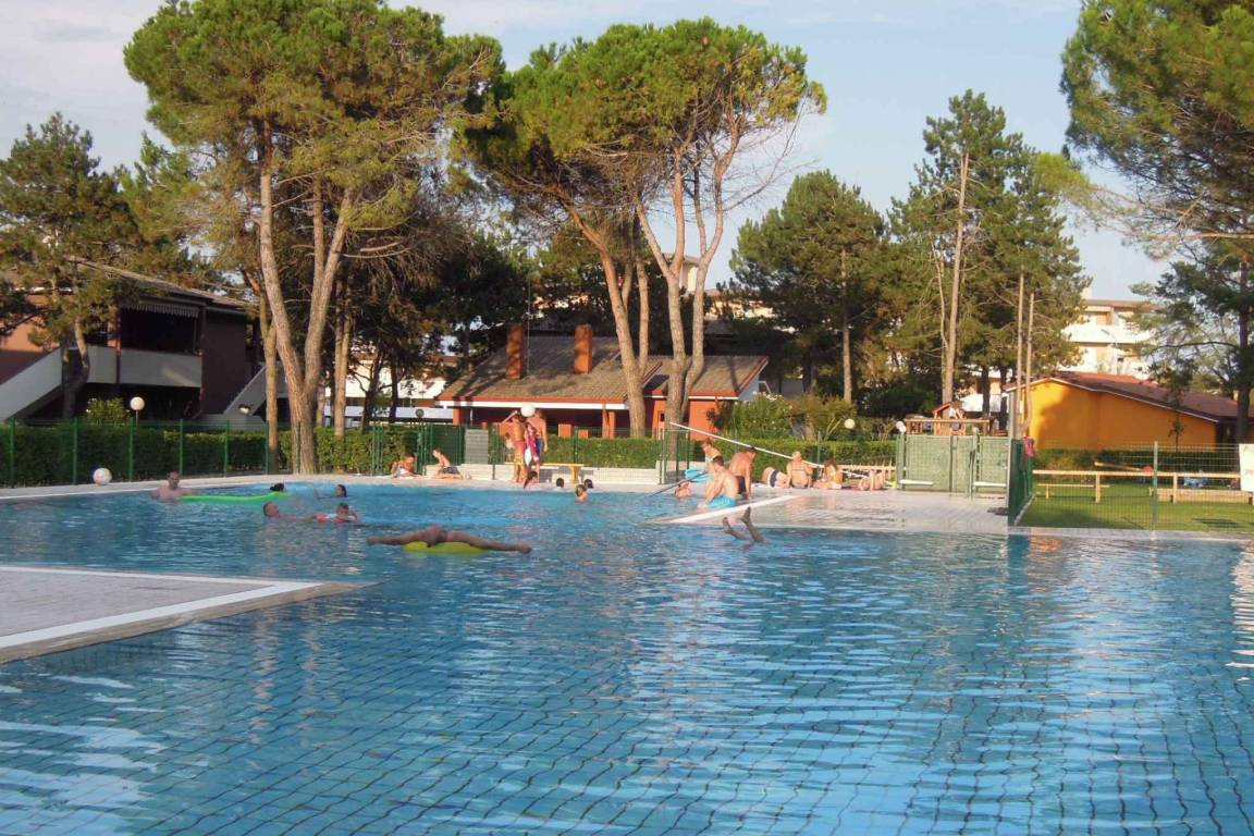 60 M² Ferienwohnung ∙ 2 Schlafzimmer ∙ 6 Gäste - Bibione Pineda