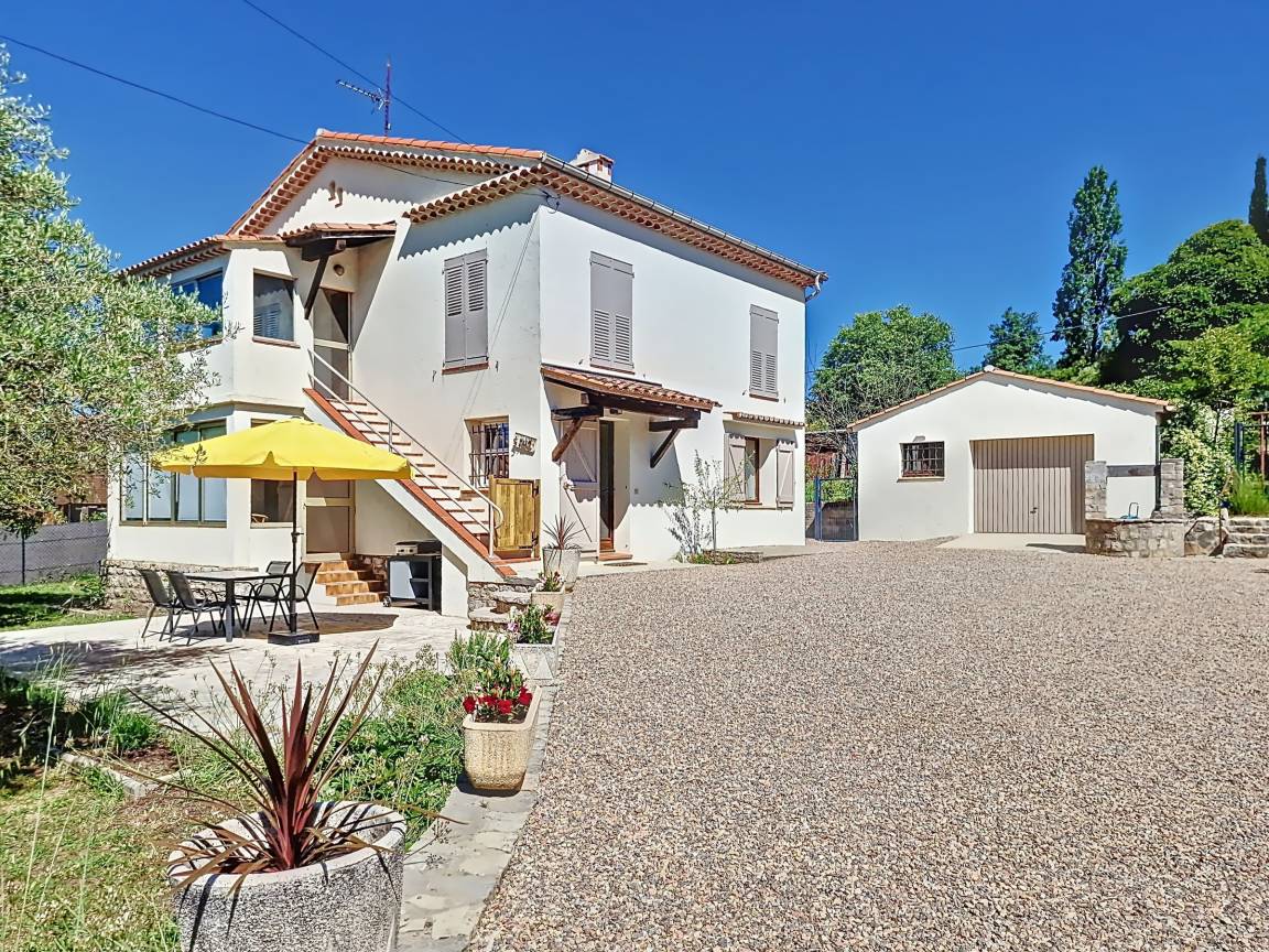 71 M² Maison De Vacances ∙ 2 Chambres ∙ 4 Personnes - Montauroux