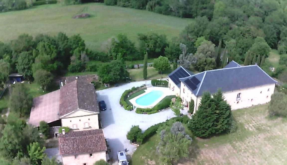 120 M² Gîte ∙ 3 Chambres ∙ 6 Personnes - Castres