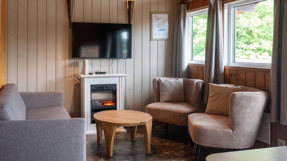 40 M² Chalet ∙ 2 Bedrooms ∙ 4 Guests - Dinant