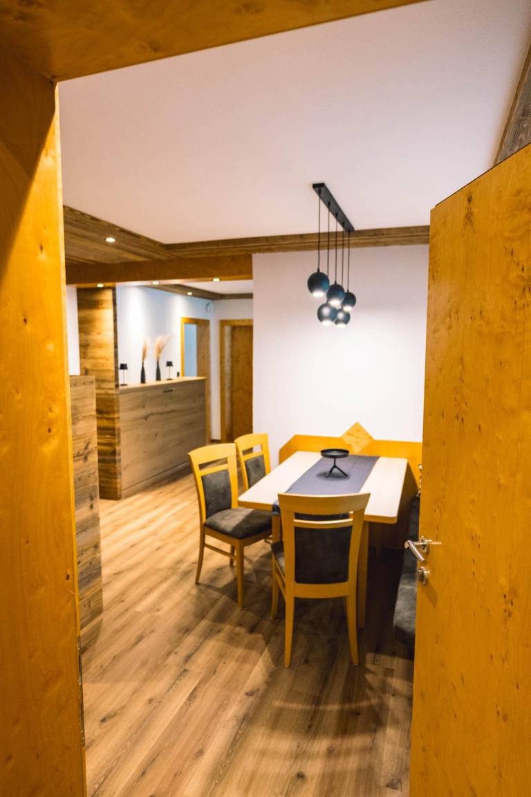 75 M² Apartment ∙ 2 Bedrooms ∙ 5 Guests - Fulpmes