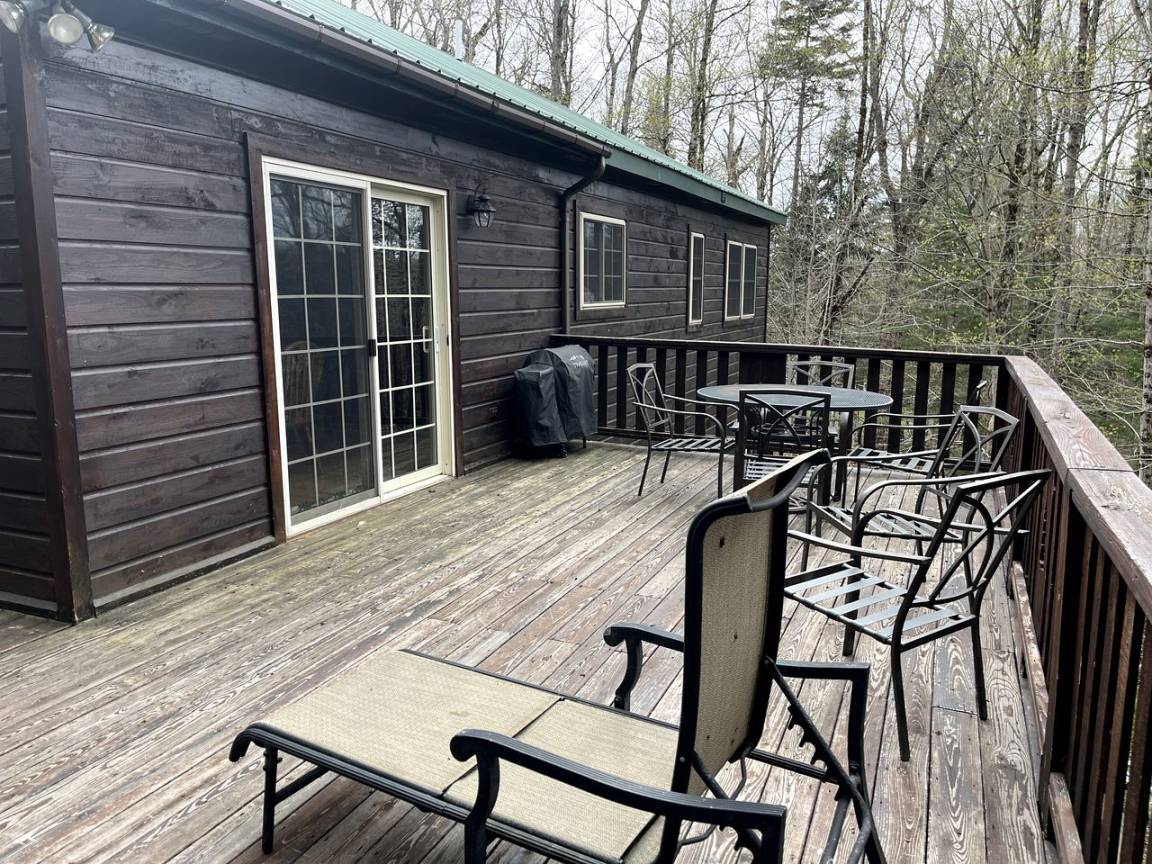 House ∙ 4 Bedrooms ∙ 9 Guests - Old Forge, NY