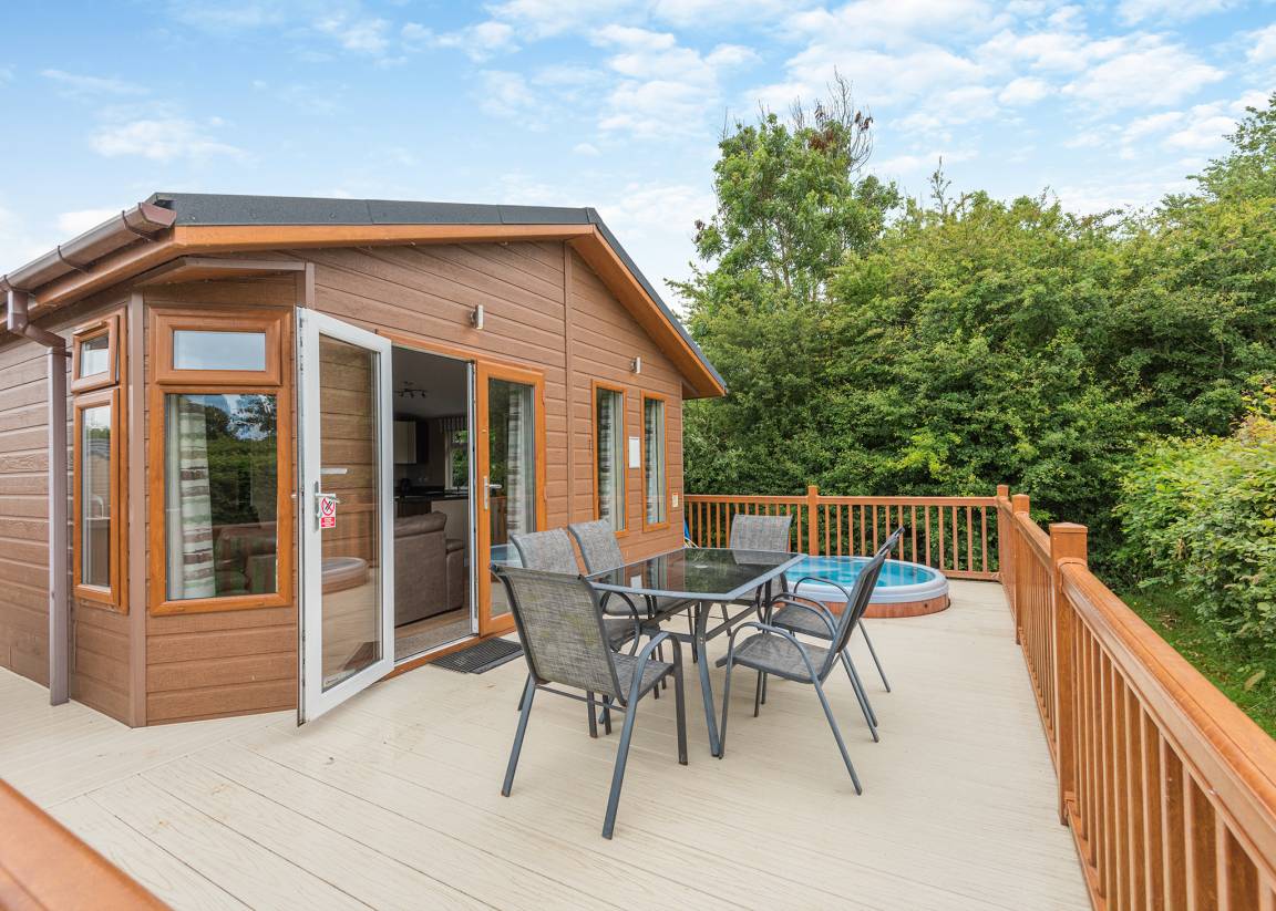 Chalet ∙ 3 Bedrooms ∙ 6 Guests - North Wales
