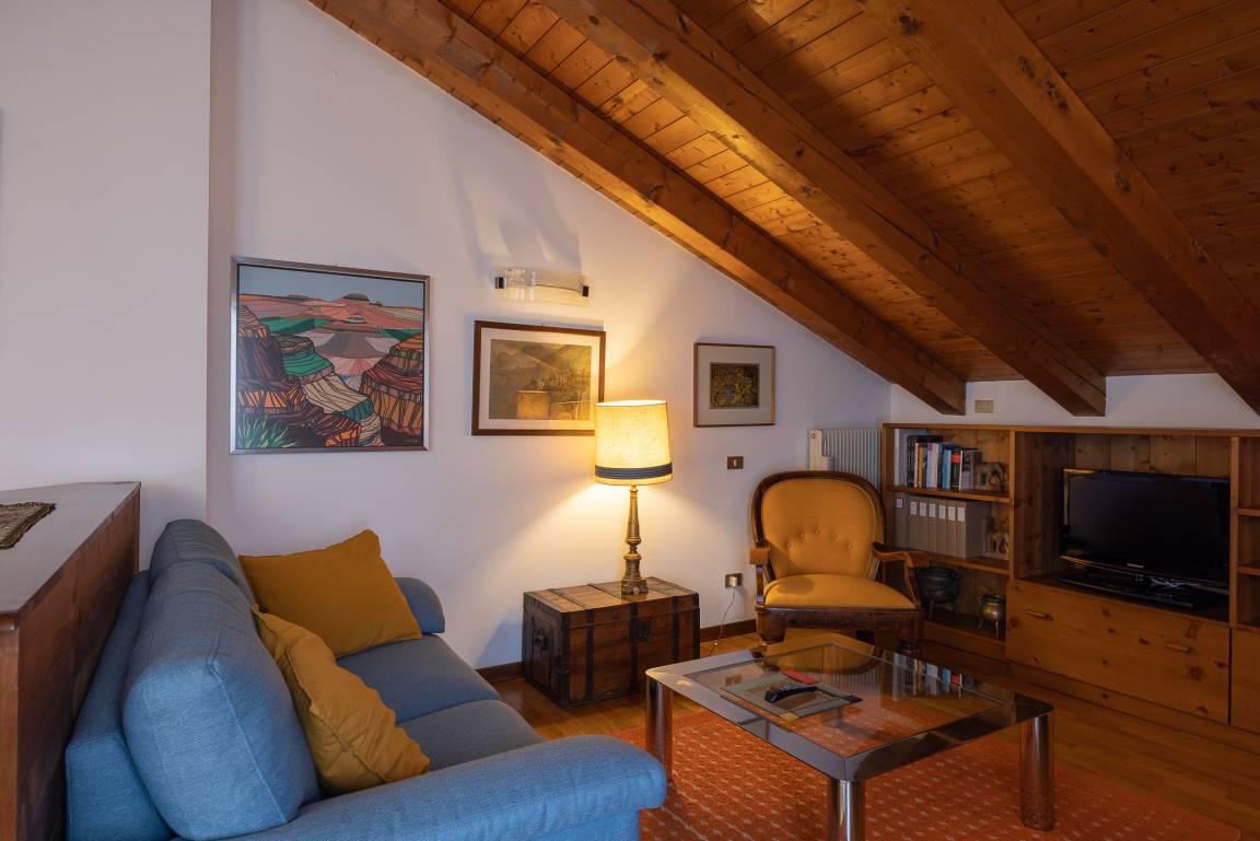 100 M² Apartamento ∙ 3 Habitaciones ∙ 4 Huéspedes - Borca di Cadore