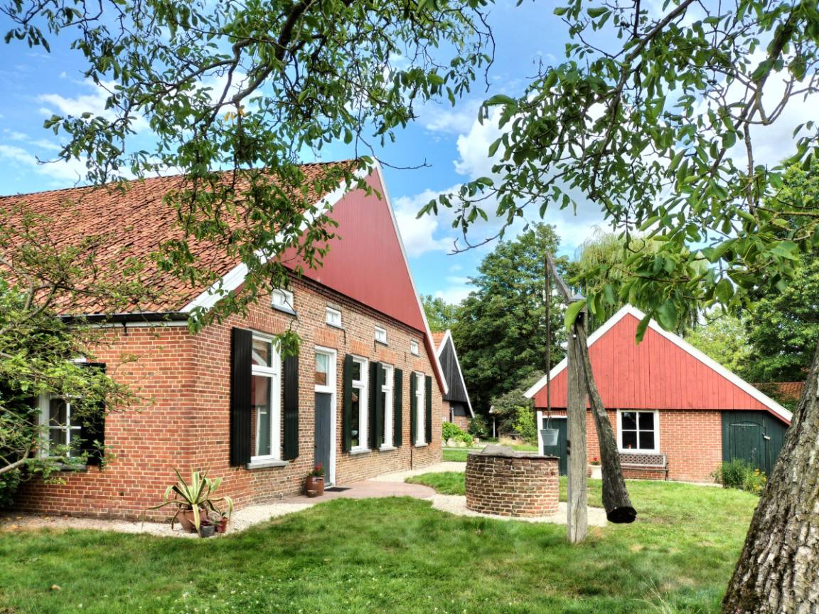 117 M² Ferienhaus ∙ 4 Schlafzimmer ∙ 7 Gäste - Rhede