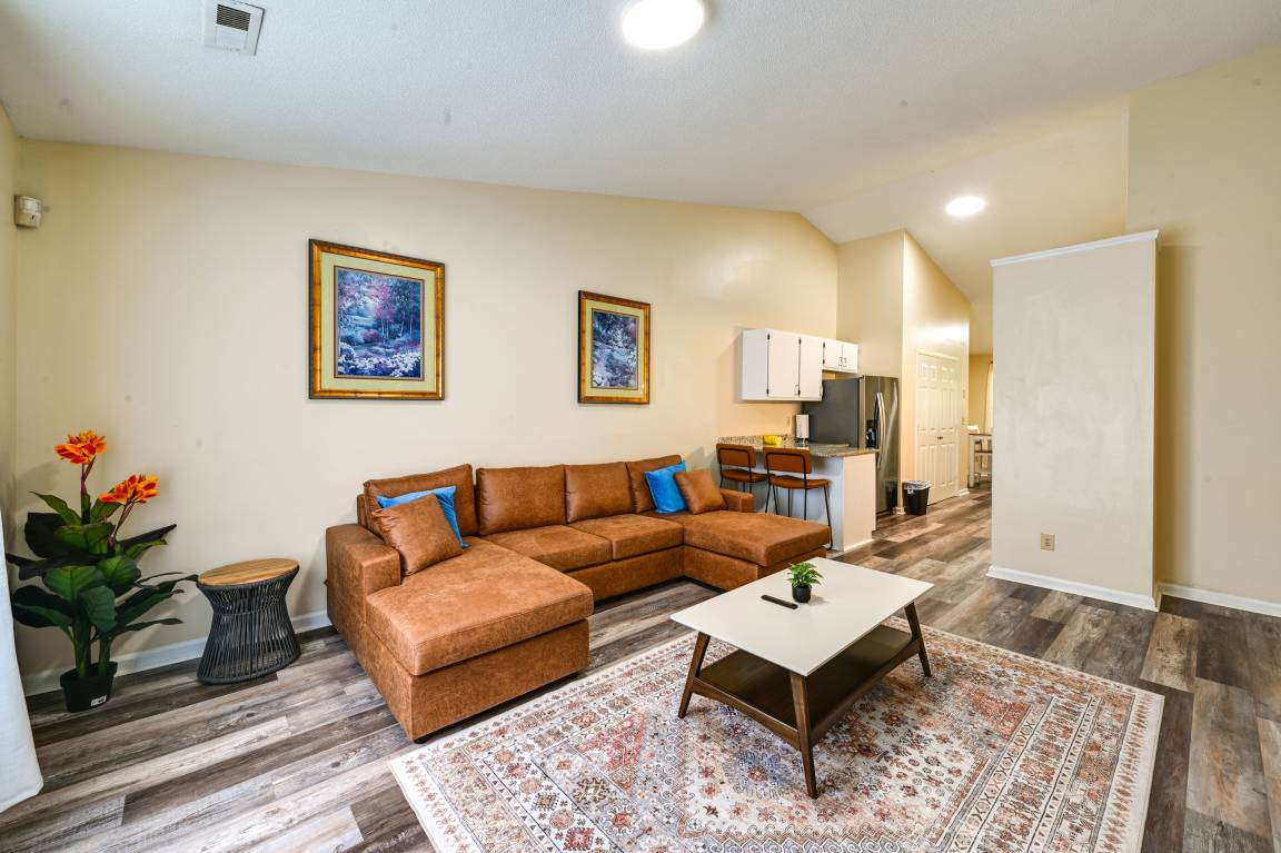 118 M² Apartment ∙ 2 Bedrooms ∙ 4 Guests - Greenville, NC