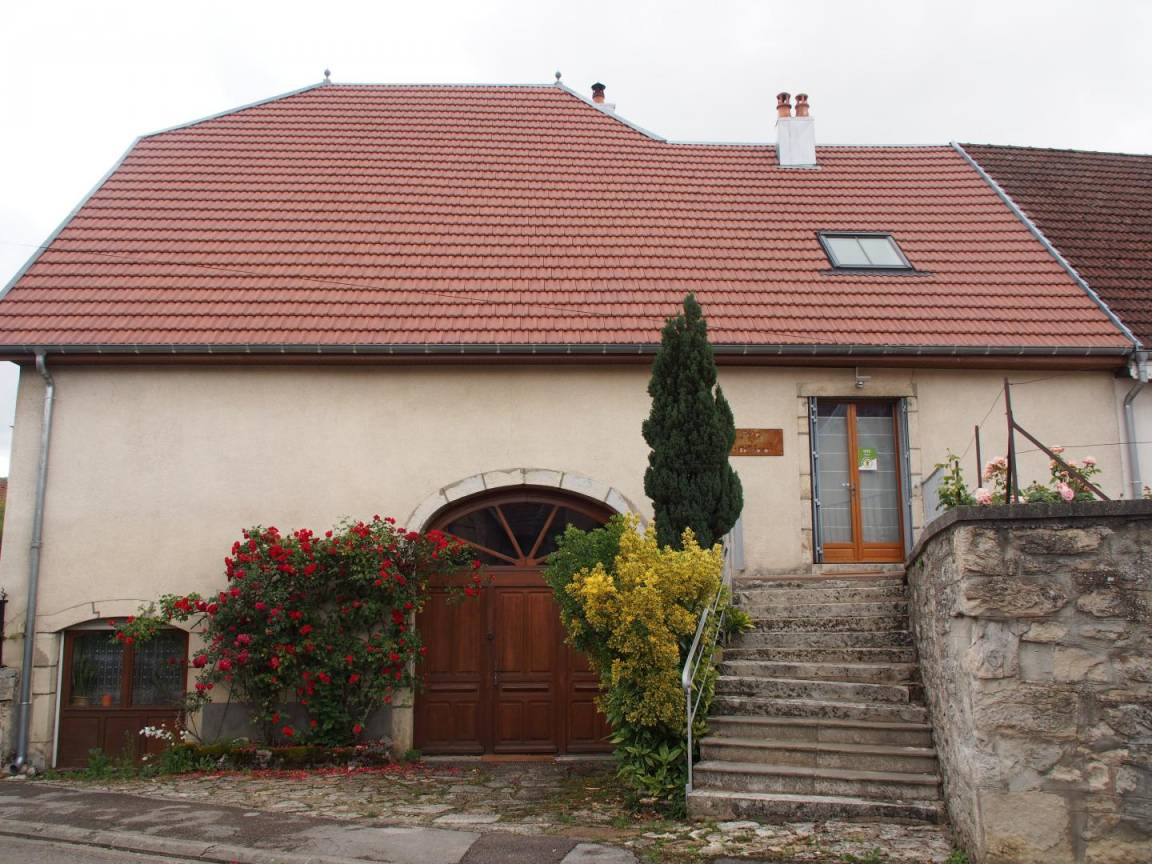 60 M² Gîte ∙ 2 Chambres ∙ 4 Personnes - Doubs