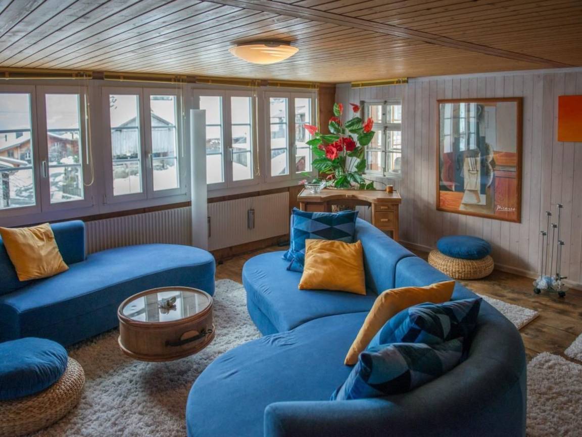 93 M² Huoneisto ∙ 2 Makuuhuonetta ∙ 4 Vierasta - Meiringen