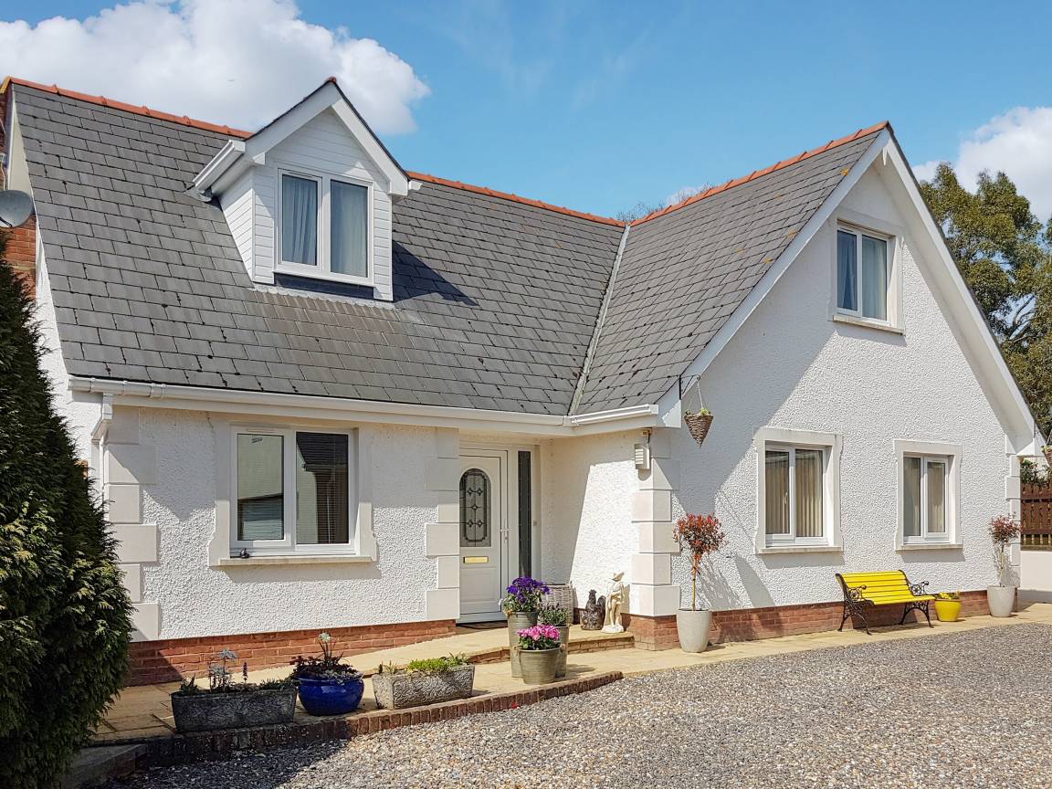 Cottage ∙ 5 Bedrooms ∙ 10 Guests - Aberporth