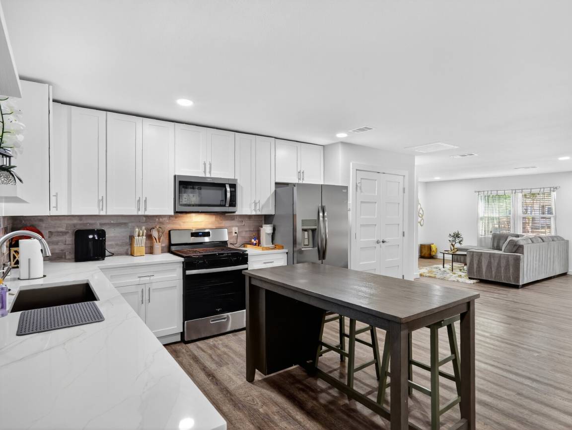 123 평방 미터 주택 ∙ 침실 3개 ∙ 게스트 7명 - 댈러스