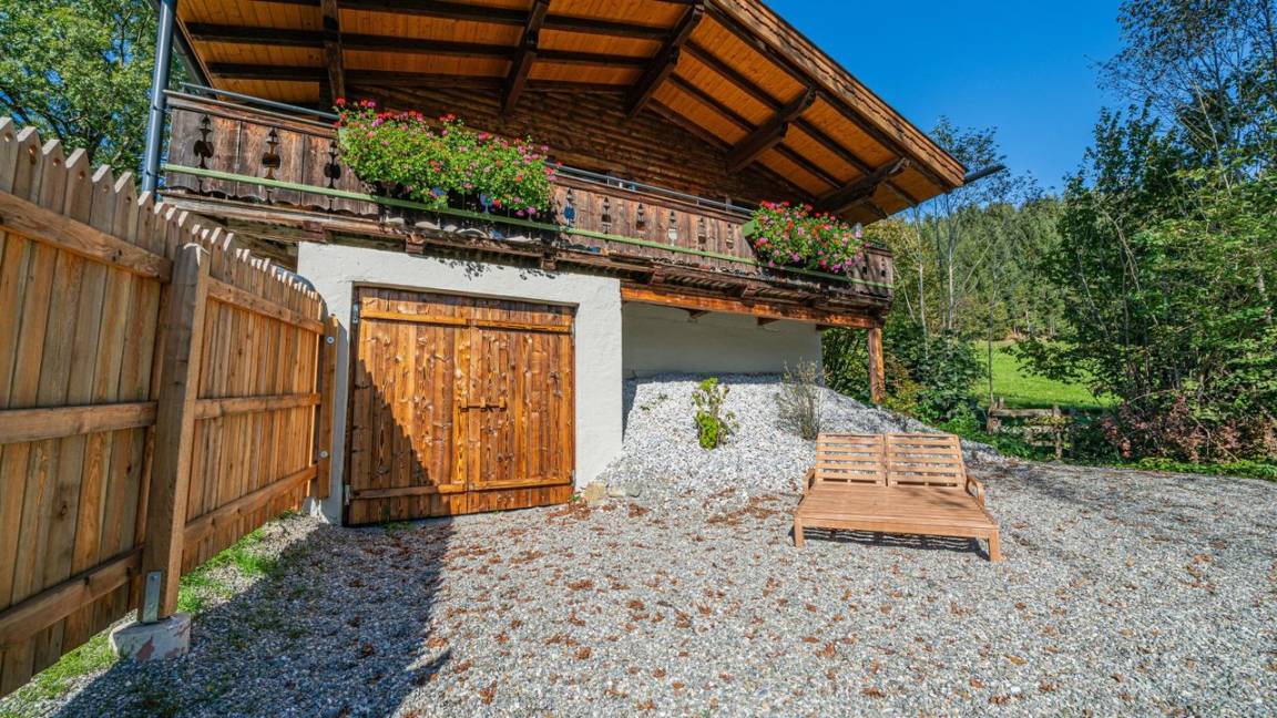 70 M² Ferienhaus ∙ 2 Schlafzimmer ∙ 5 Gäste - Mittersill